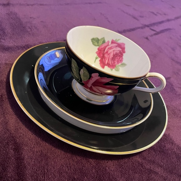 thomas germany | Kitchen | Thomas Germany Tea Cup And Saucers | Poshmark